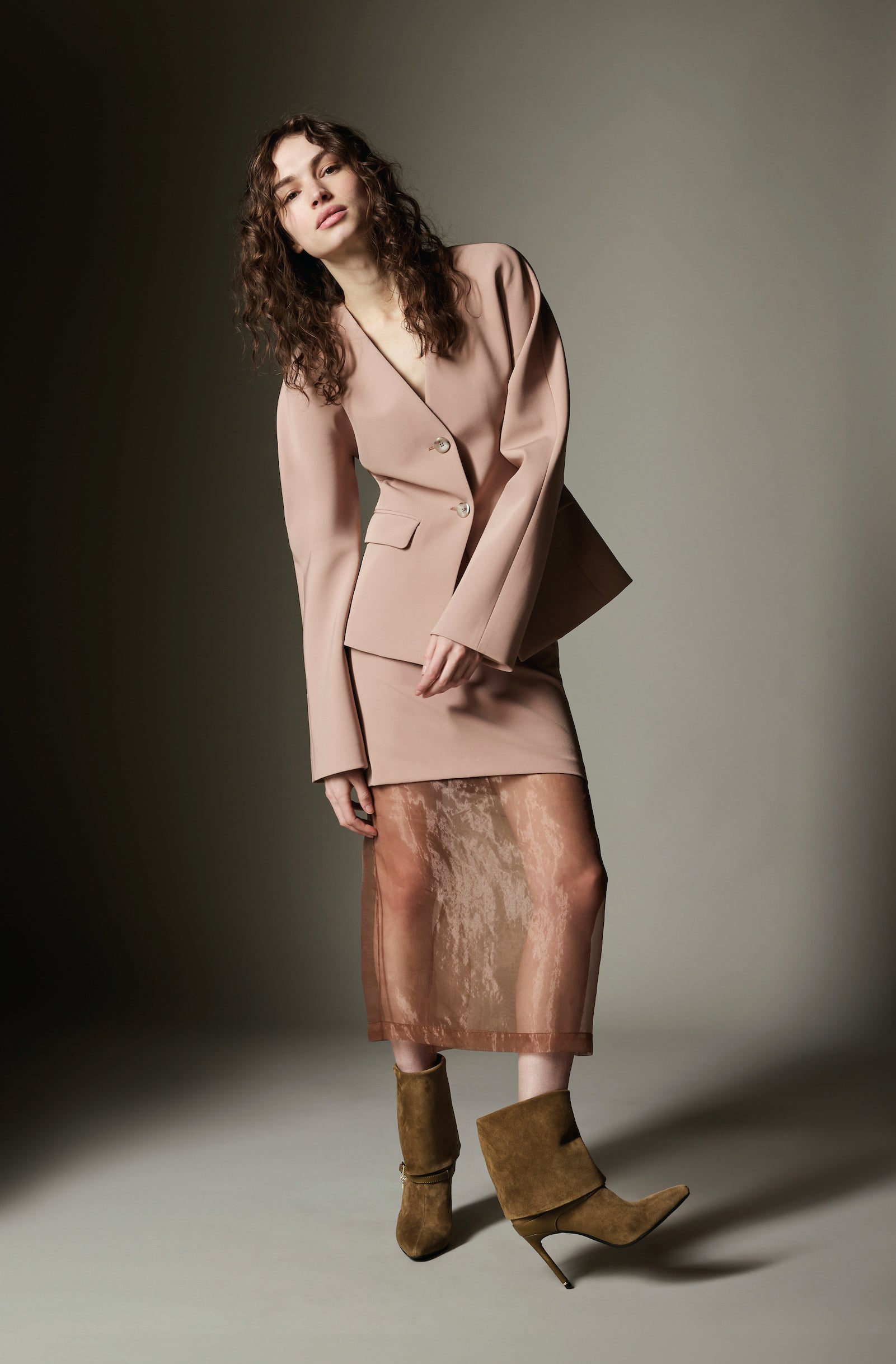 Kenneth Cole – The Shoe Shop